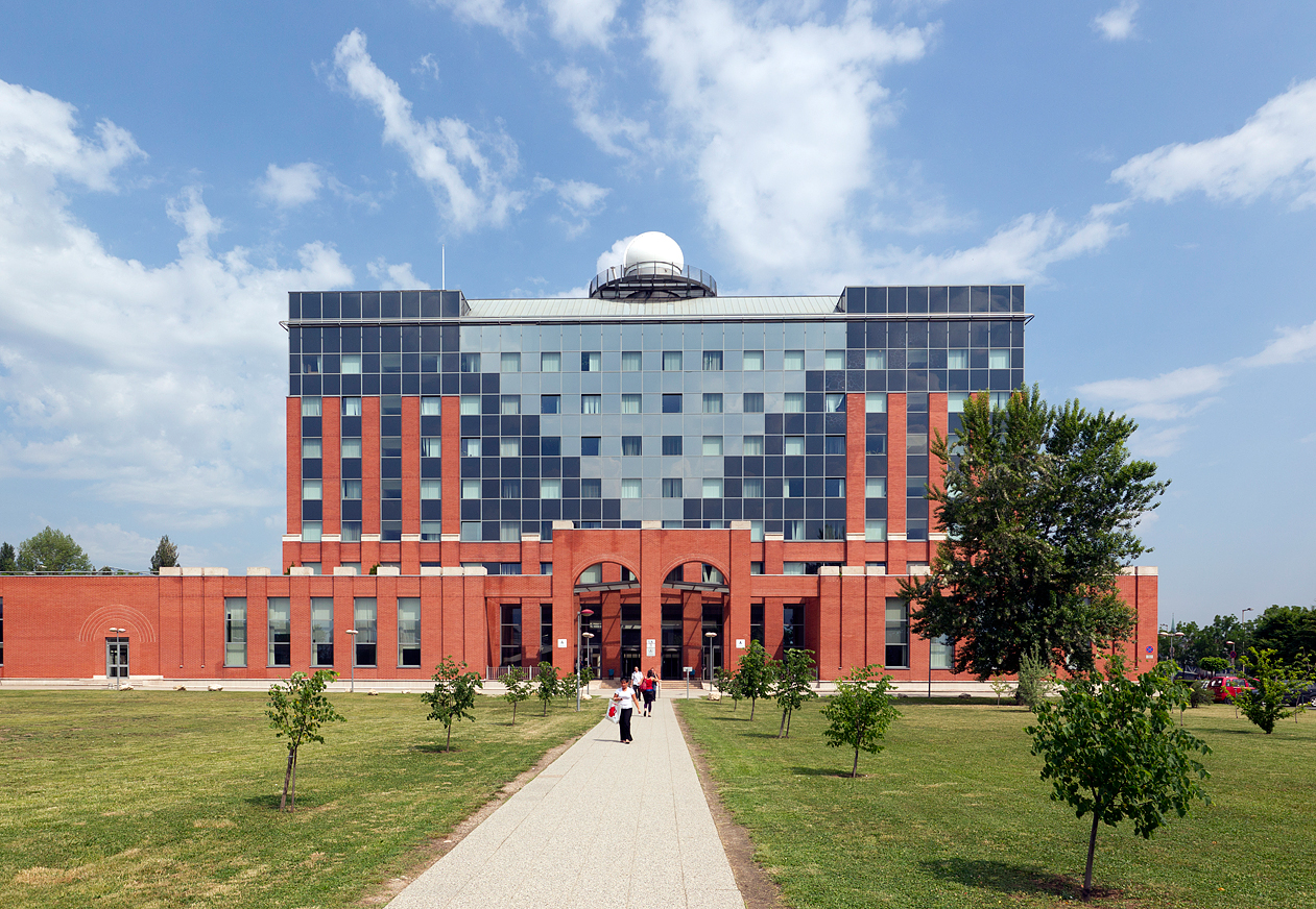 罗兰大学_E?tv?s Loránd University_院校介绍_启德留学选校